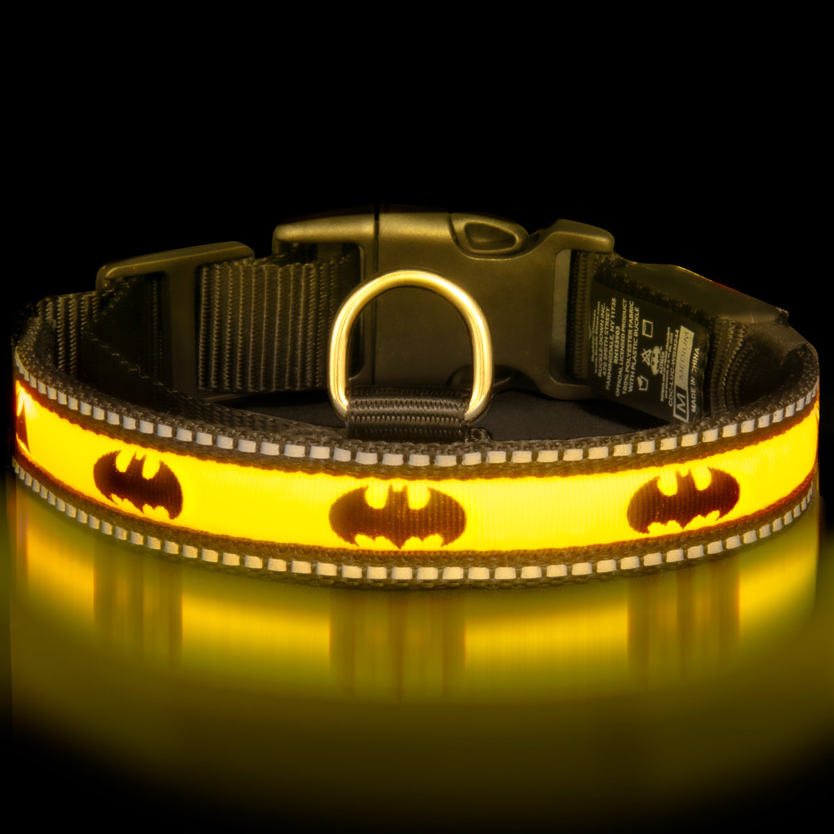 DC Comics Collar, Light Up, Batman Bat Logo — Buckle-Down